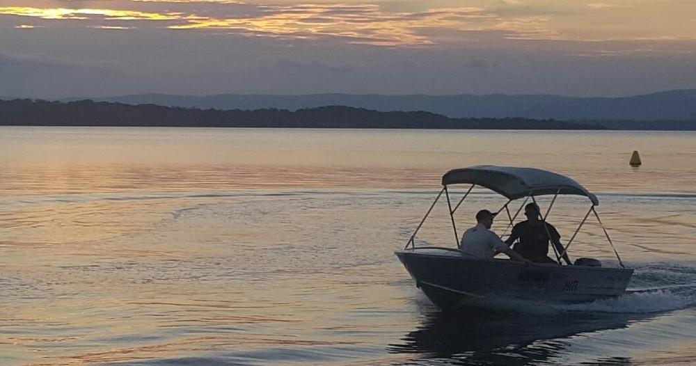 Tinnie Boat Hire Lake Macquarie | Lake Mac Watersports